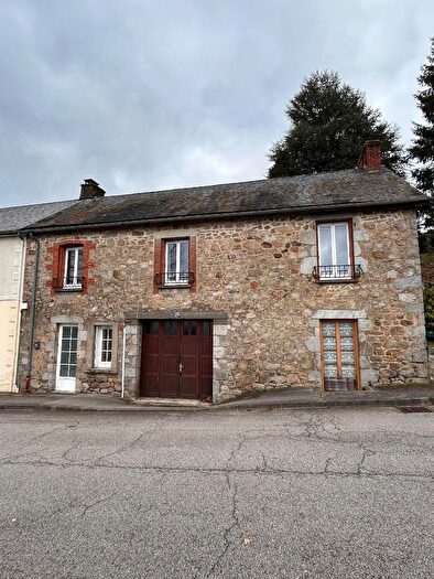 Maison à vendre - Ussel - 3 pièces - 2 chambres