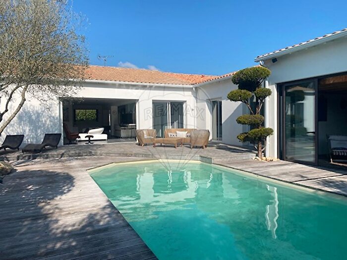 Maison à vendre - Médis - 7 pièces - 5 chambres