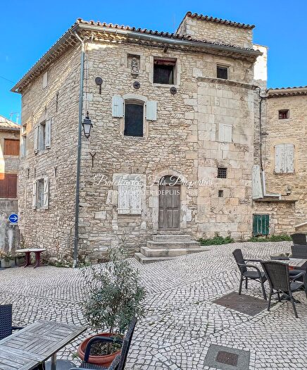 Maison à vendre - Barjac - 5 pièces