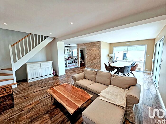 Maison à vendre - Vienne-en-Bessin - 4 pièces - 3 chambres