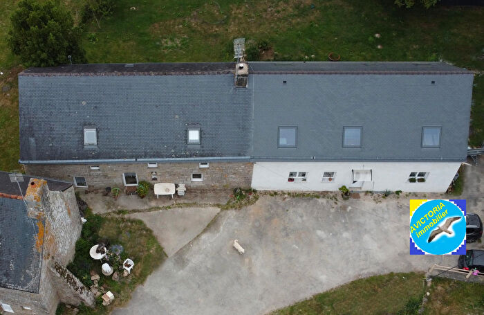 Maison à vendre - Le Faouët - 13 pièces - 10 chambres