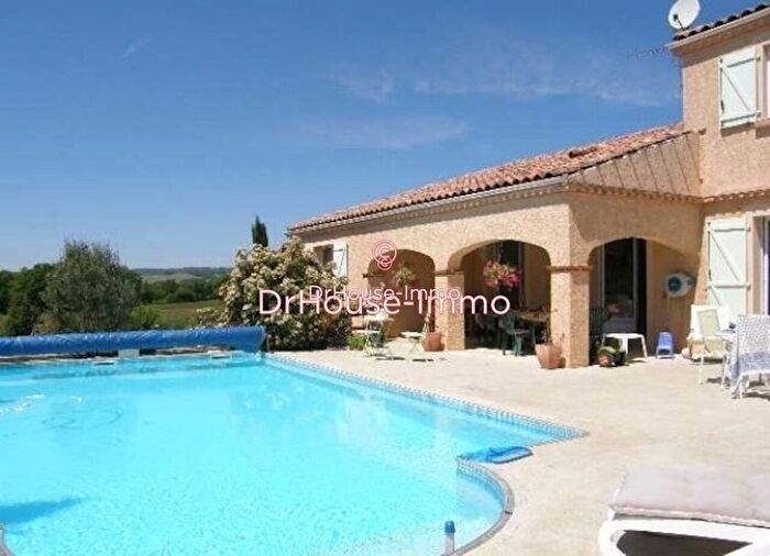 Maison 8 pièces à Itzac, à vendre
