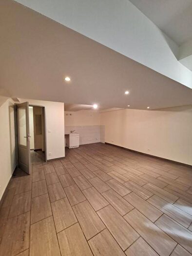 Appartement à louer - Pentes de la croix-rousse, Lyon er arrondissement - 3 pièces - 2 chambres