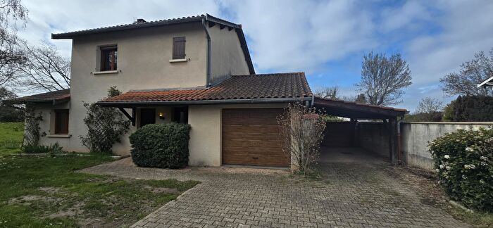 Maison à louer - Saint-Laurent-de-Mure - 5 pièces - 4 chambres