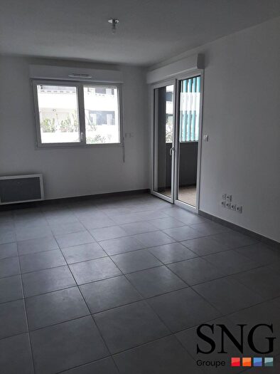 Appartement à louer - Nord, Juvignac - 2 pièces - 1 chambre