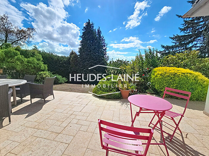 Maison 7 pièces à vendre à Saint-Martin-des-Champs