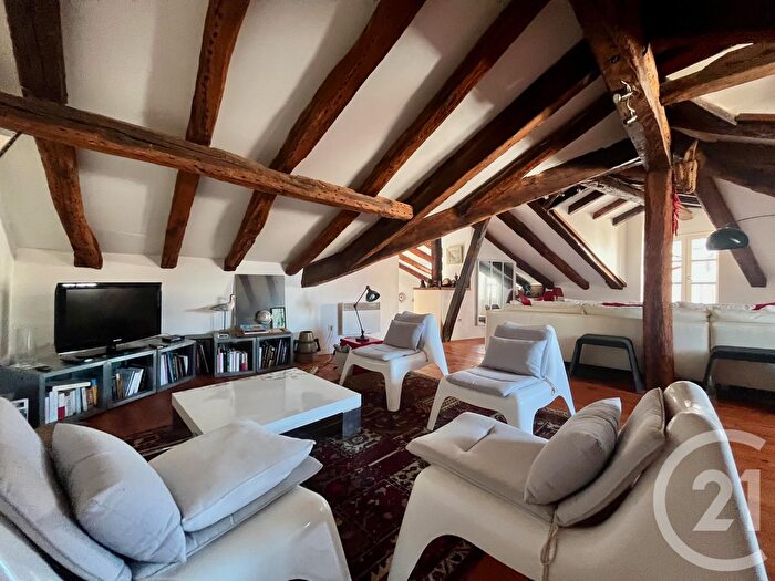 Appartement à vendre - Saint-Jean-de-Luz, Centre-ville - 3 pièces - 2 chambres