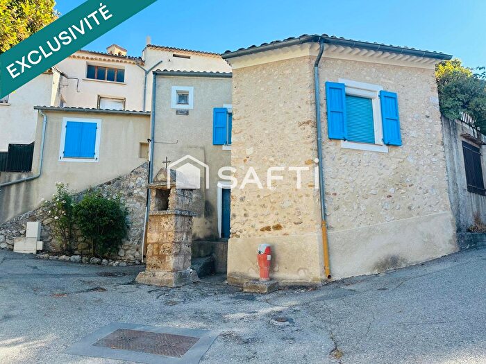Maison 2 pièces à vendre à Saint-Jurs