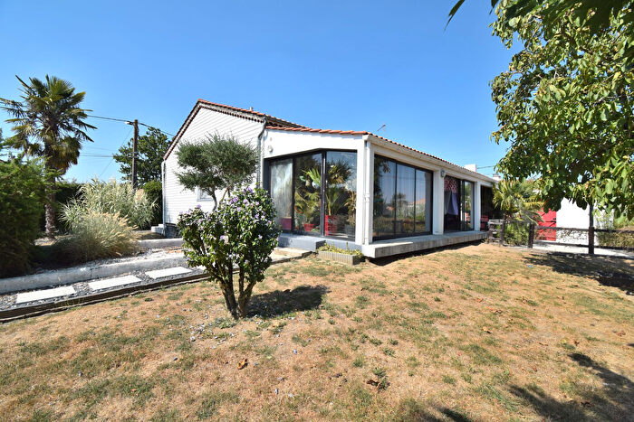 Maison 6 pièces à Vieillevigne, à vendre