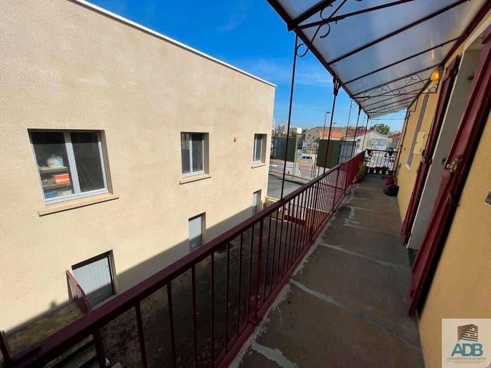 Appartement 2 pièces à Roanne, à louer