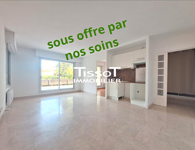 Appartement à vendre - Nîmes, Montaury - 2 pièces - 1 chambre