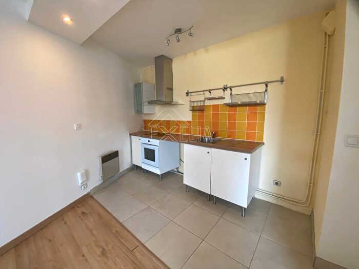 Mantes-la-Jolie, Centre-ville : Appartement 2 pièces à louer