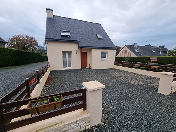 Maison à vendre - Bégard - 5 pièces - 4 chambres