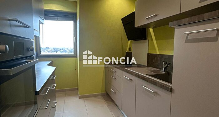 Appartement 4 pièces à Chartres, Centre-ville, à vendre