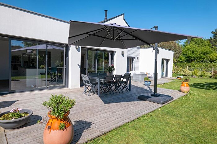 Saint-Armel - Maison 8 pièces à vendre