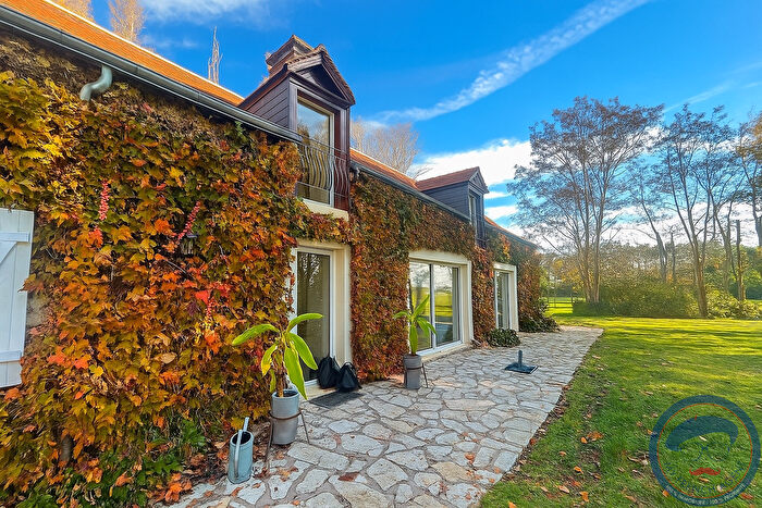 Maison à vendre - Artannes-sur-Indre - 5 pièces - 4 chambres