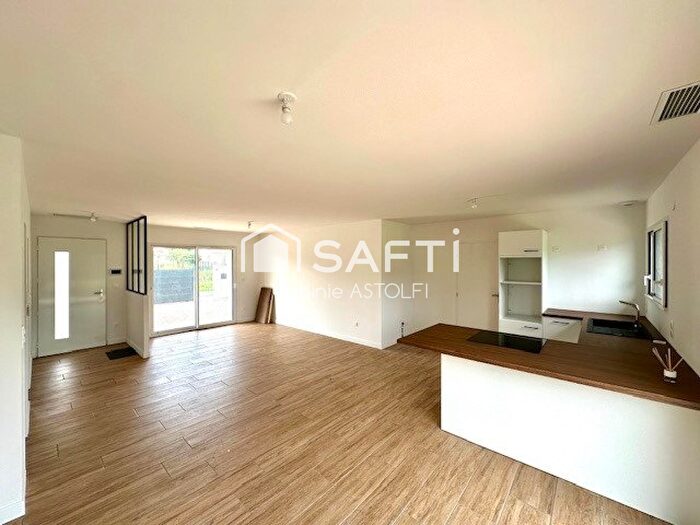 Maison à vendre - Peyssies - 4 pièces - 3 chambres