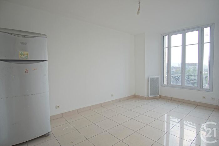 Appartement 1 pièce à louer à Vitry-sur-Seine, Gare, Jean-Jaurès