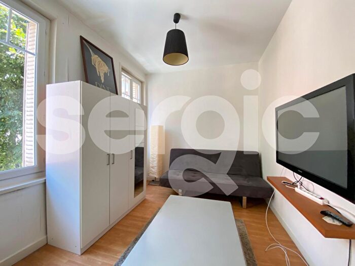 Appartement à louer - Reims, Centre-ville - 1 pièce