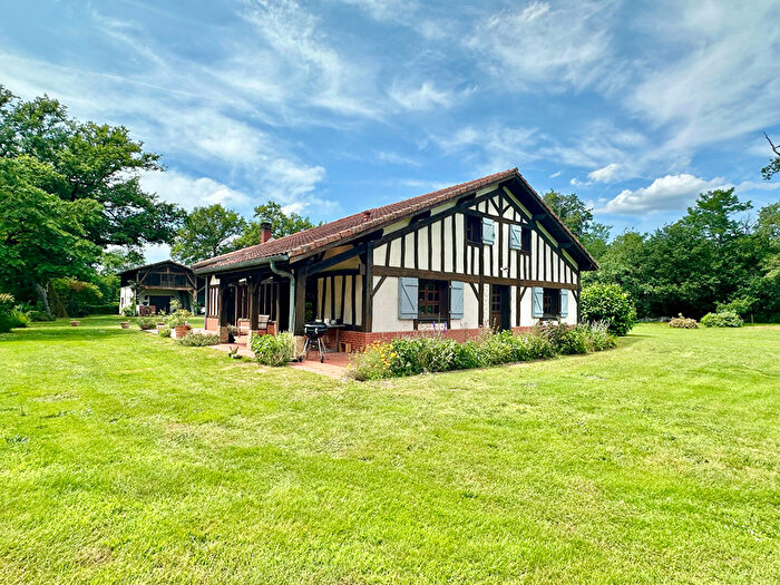 Maison à vendre - Uchacq-et-Parentis - 6 pièces - 4 chambres