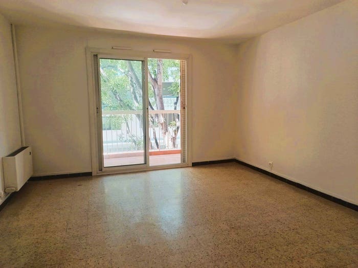 Appartement 3 pièces à Marseille 10ème arrondissement, à louer