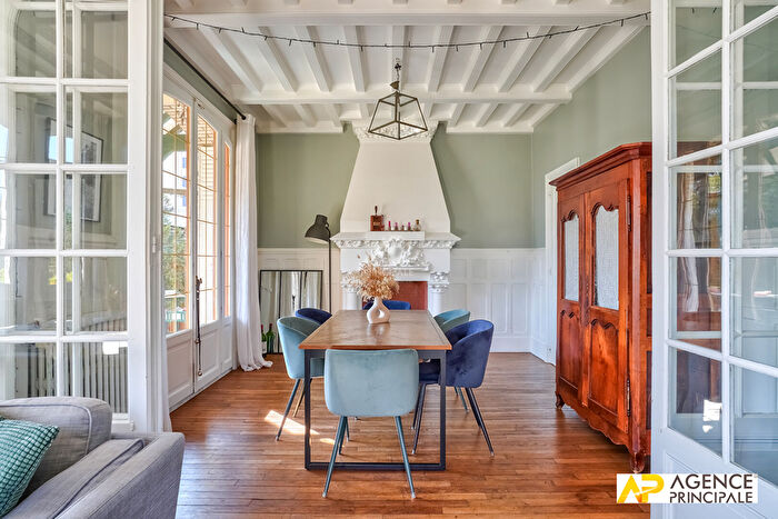 Maison à vendre - Maisons-Laffitte, Ouest - 7 pièces - 5 chambres