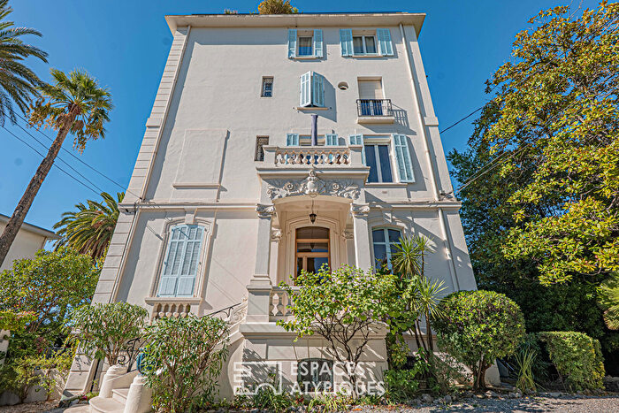 Appartement à vendre - Cannes, Petit Juas - 5 pièces - 3 chambres