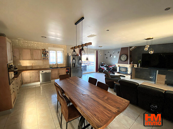 Maison à vendre - Coussac-Bonneval - 7 pièces - 4 chambres