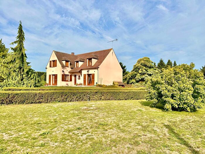 Maison à vendre - Chaintreaux - 6 pièces - 5 chambres