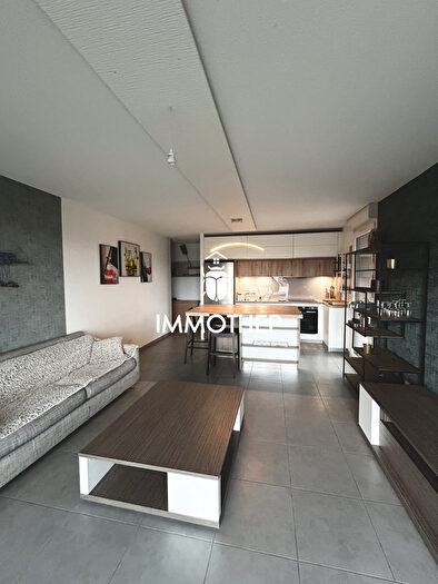 Appartement à louer - Grenoble, Bajatière - 3 pièces - 2 chambres