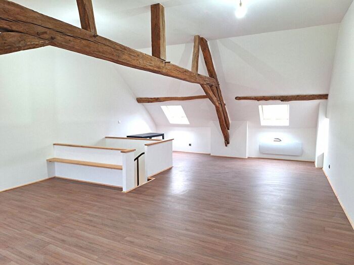Charny Orée de Puisaye : Maison 3 pièces à louer