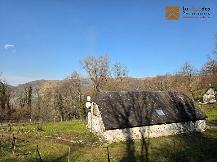Maison à vendre - Ousté - 4 pièces - 3 chambres