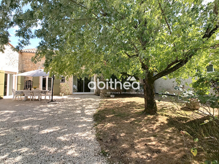 Maison à vendre - Roullet-Saint-Estèphe - 5 pièces - 3 chambres