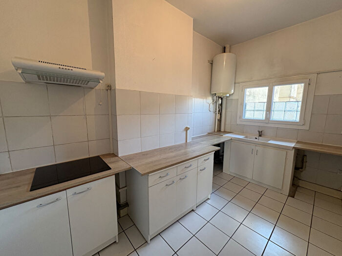 Appartement à louer - Agen, Carnot - 3 pièces - 1 chambre