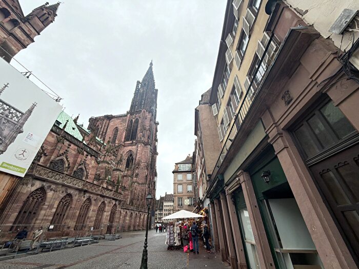 Appartement à vendre - Strasbourg, Centre-ville, Mairie - 5 pièces