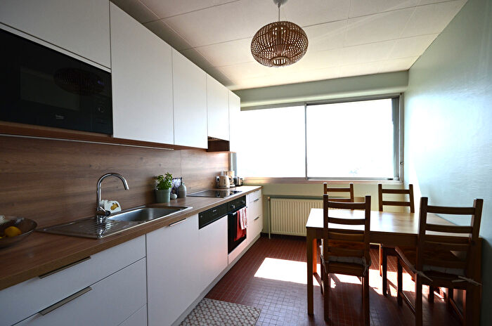 Appartement 4 pièces à louer - Villeurbanne, République, Tolstoi