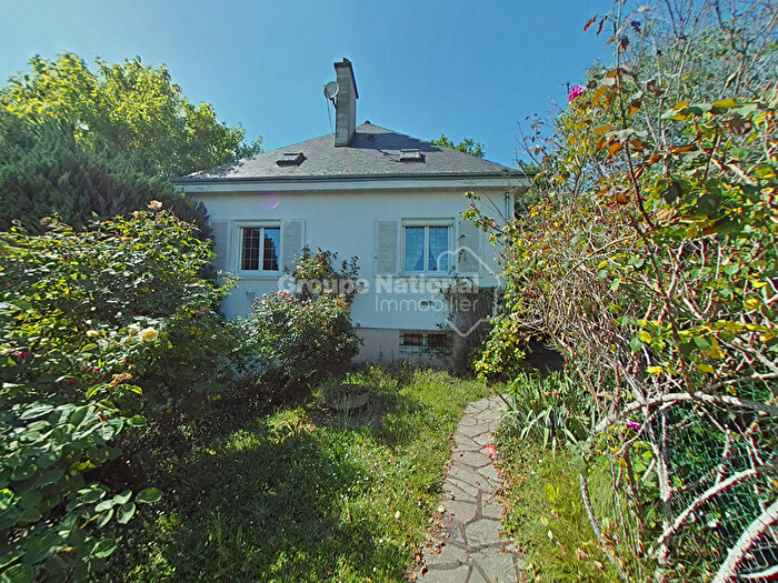 Saint-Cyr-sur-Loire, République, Fosses Boissées, Hôtel de ville : Maison 6 pièces à vendre