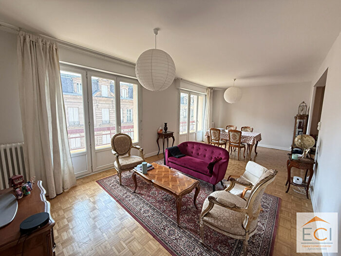 Limoges, Centre-ville, Hôtel de Ville, Emailleurs - Appartement 3 pièces à louer