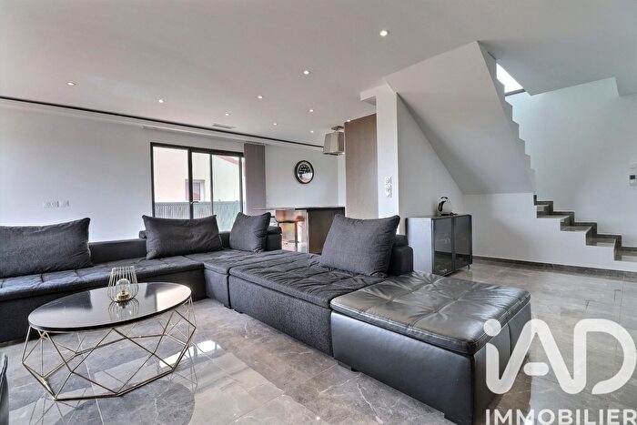 Maison à vendre - Claira - 6 pièces - 5 chambres