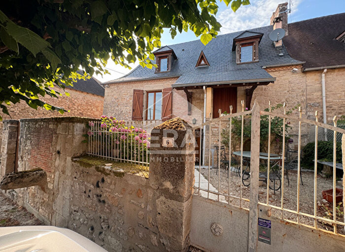 Maison 5 pièces à Cherveix-Cubas, à vendre