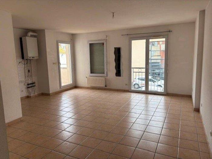 Appartement 3 pièces à Centre Ville, Annonay, à louer