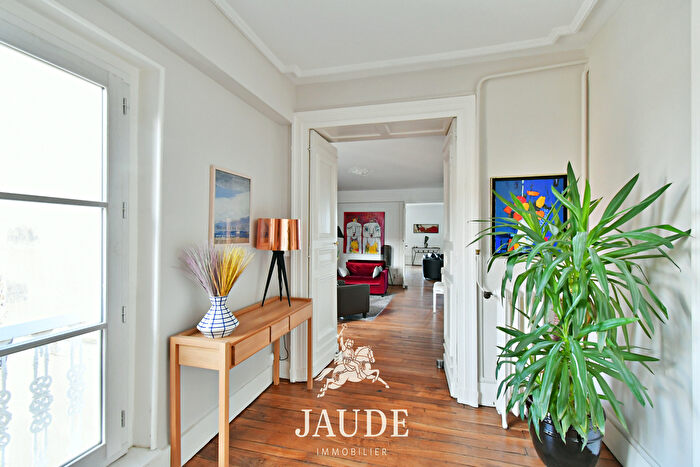 Appartement 8 pièces à Clermont-Ferrand, Delille, Cathédrale, La Gare, à vendre