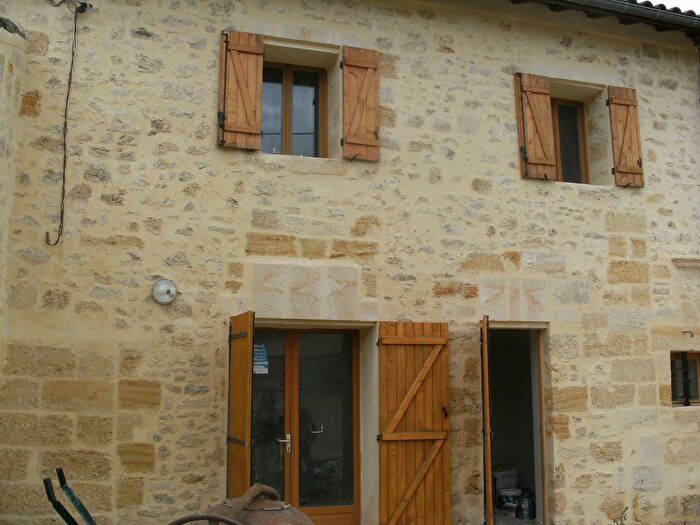 Maison 4 pièces à Saint-Denis-de-Pile, à louer