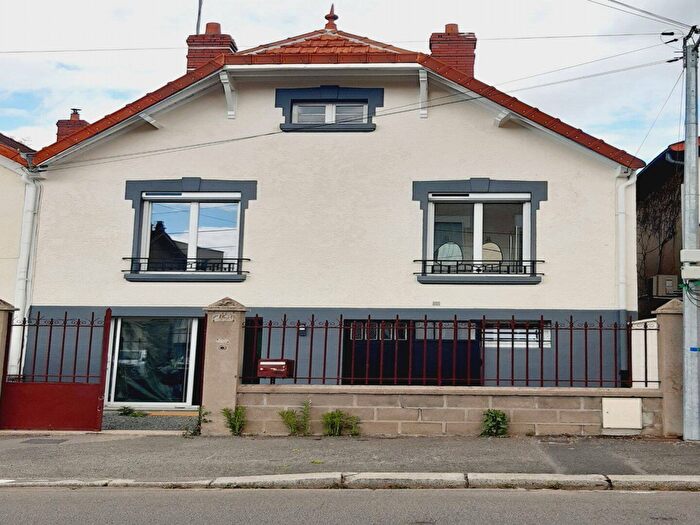 Faidherbe-Maupas, Nevers - Maison 4 pièces à louer