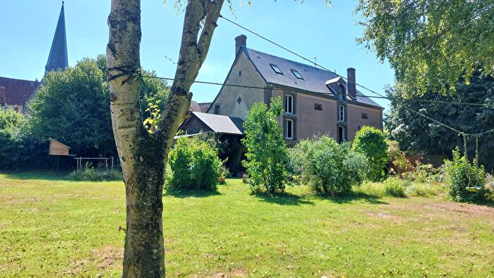 Maison à vendre - Rémalard - 5 pièces - 3 chambres