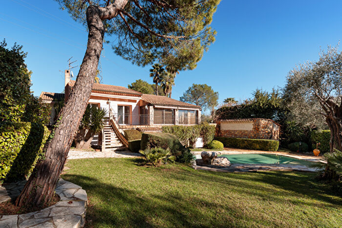 Maison à vendre - Sanary-sur-Mer, Le Pont dArand, Ancien Chemin de Toulon - 5 pièces - 4 chambres