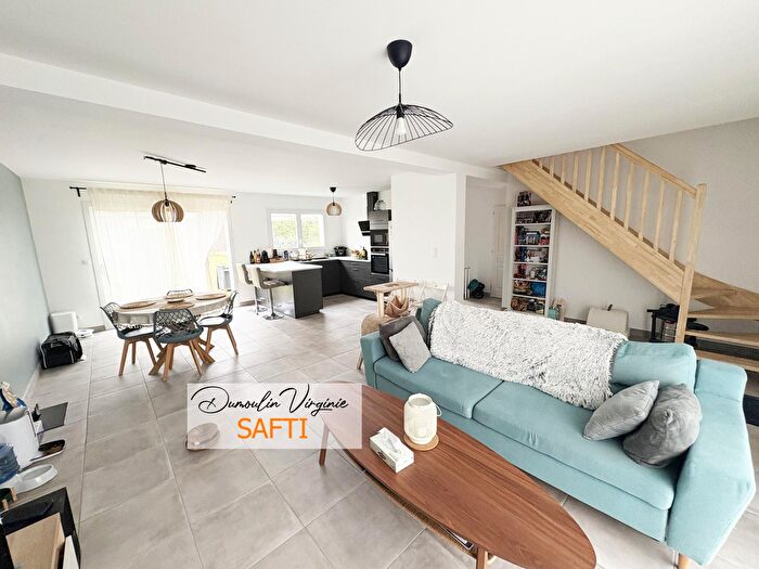 Maison à vendre - Gétigné - 5 pièces - 4 chambres