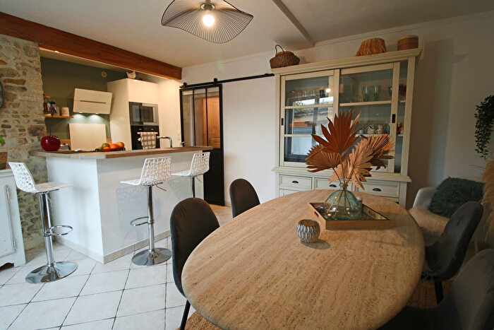 Maison à vendre - Bayeux, Centre-ville, Saint-Jean - 4 pièces - 3 chambres