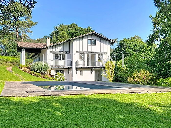 Maison 7 pièces à Bassussarry, à vendre