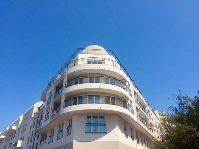 Appartement 2 pièces à Juan-les-Pins, Antibes, à louer
